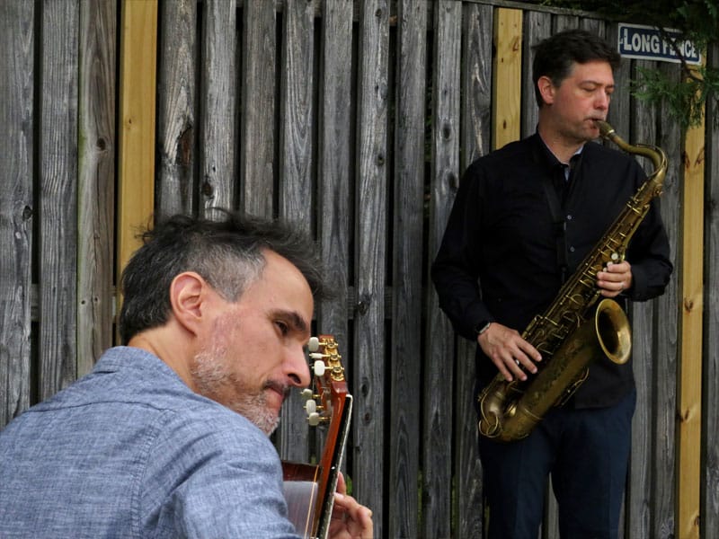 Concierto online: "Músicas del Mundo": Javier Farias y Noah Getz in ...